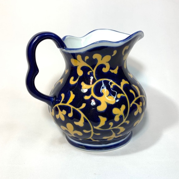 Chinese Porcelain | Accents | Vintage Chinese Porcelain Birds Pitcher ...